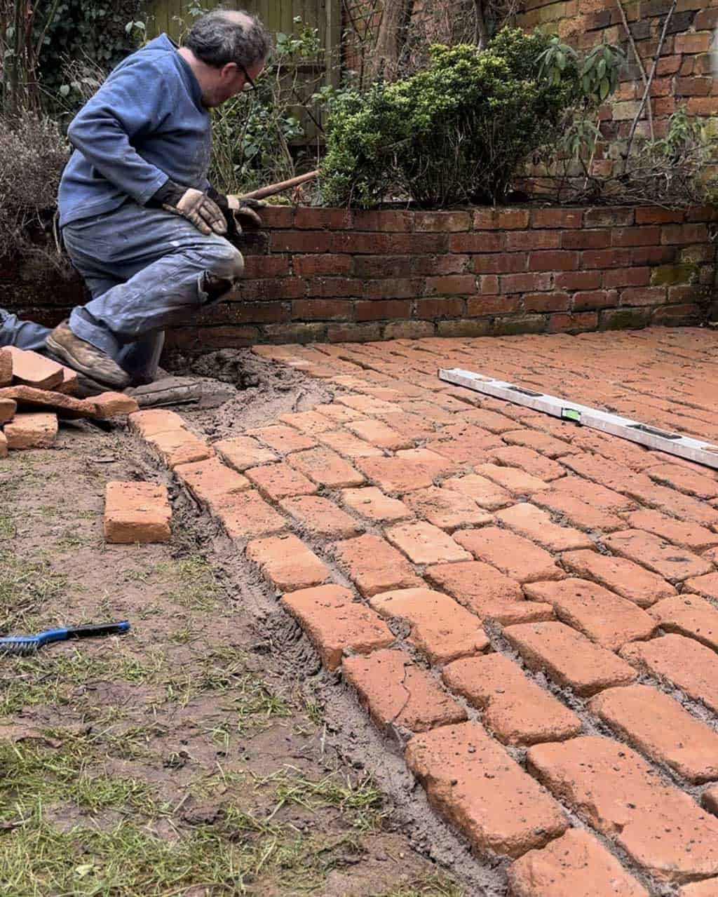 How to create a DIY Paver Patio